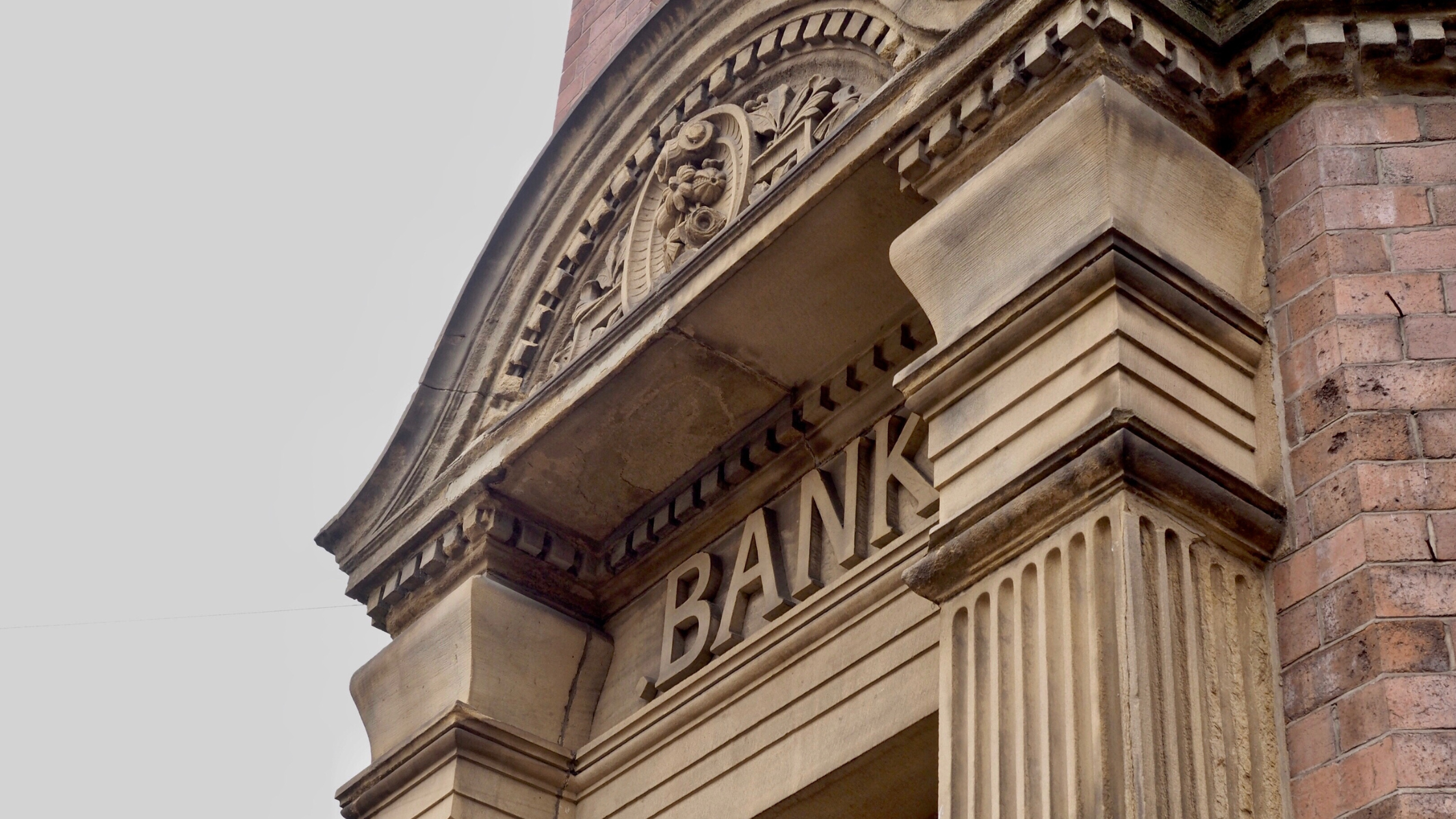 Singapore’s Benchmark Interest Rate the Singapore Overnight Rate ...
