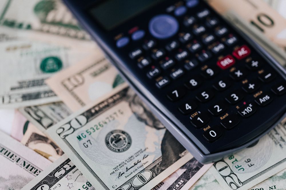 What is Debt-to-Equity (D/E) Ratio and What is it Used For?